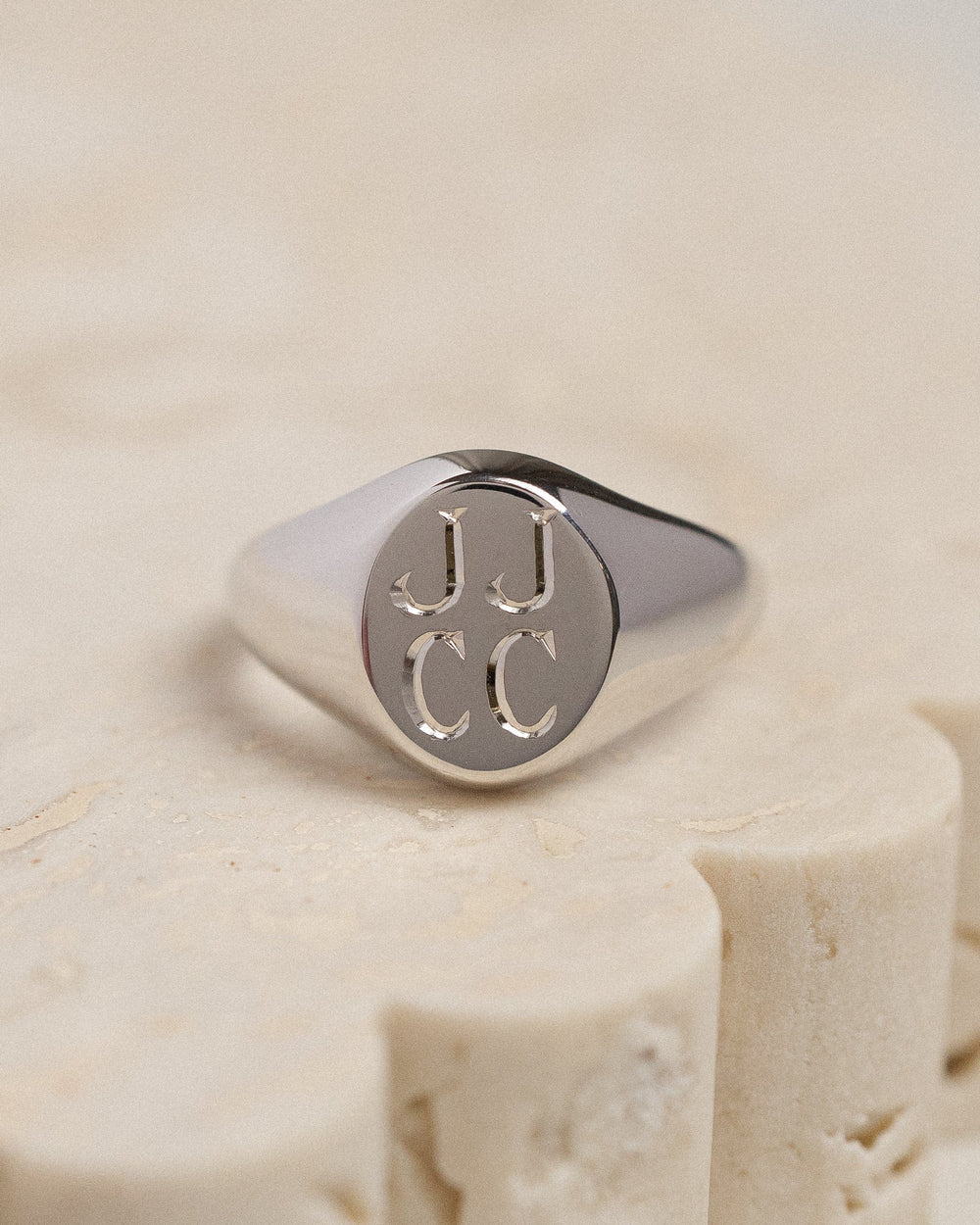 Signet Rings | Hogans Family Jewellers