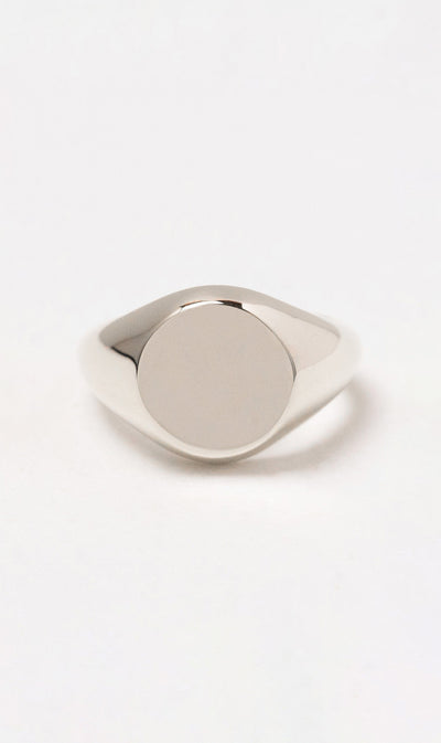 9K Large Round Signet Ring | Hogans Family Jewellers