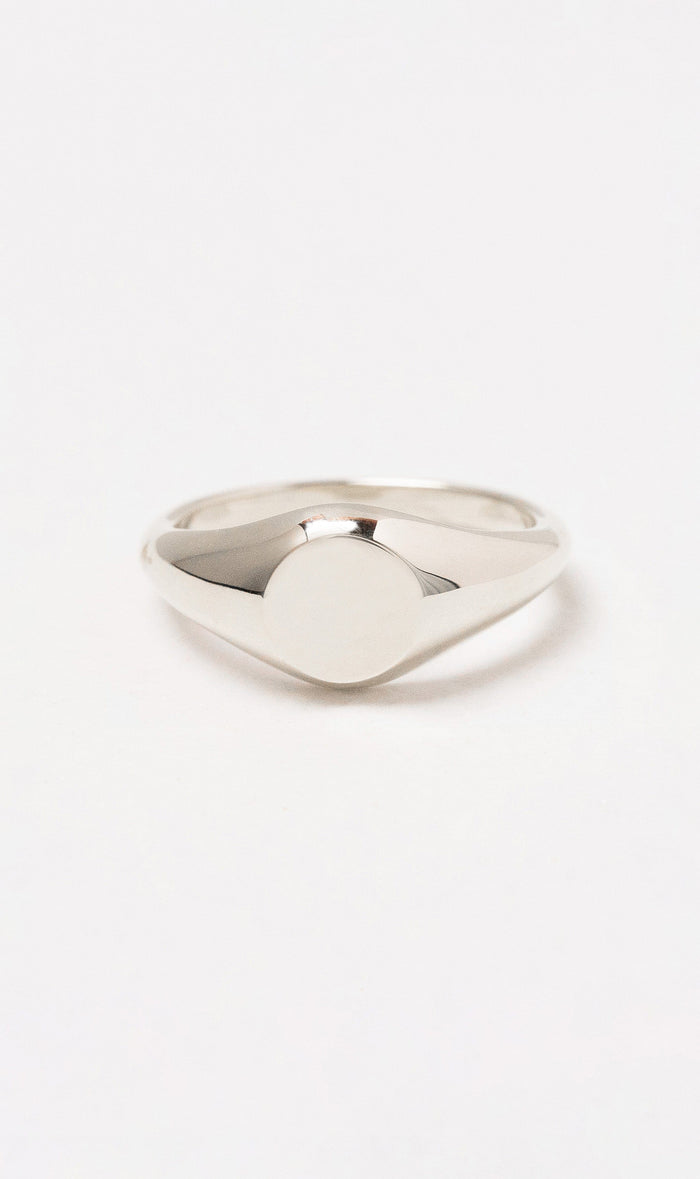 Signet Rings | Hogans Family Jewellers