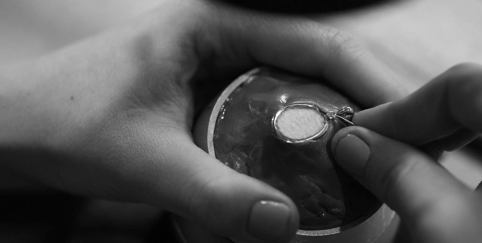 Bespoke Fingerprint Pendants | Hogans Family Jewellers